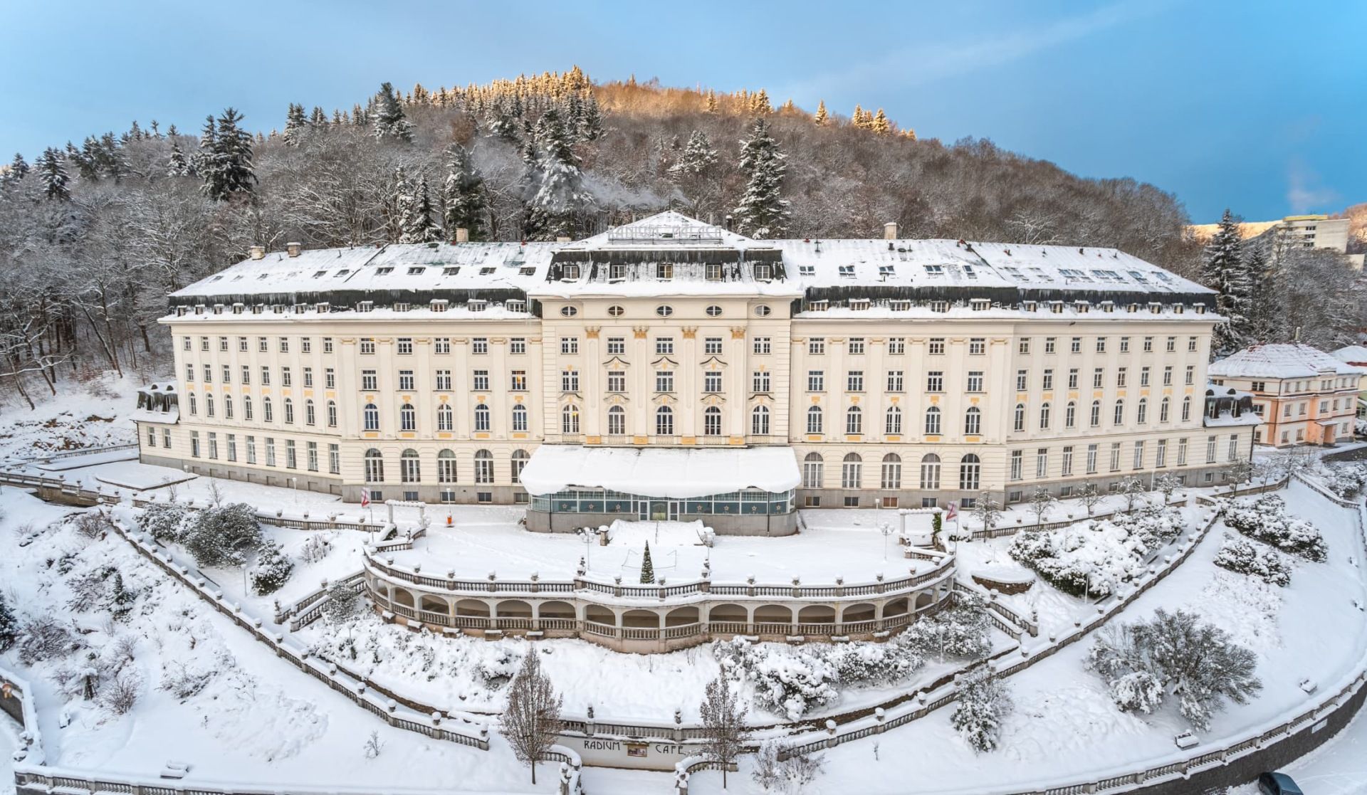 Official Website Radium Palace Spa & Wellness by Axxos Hotels