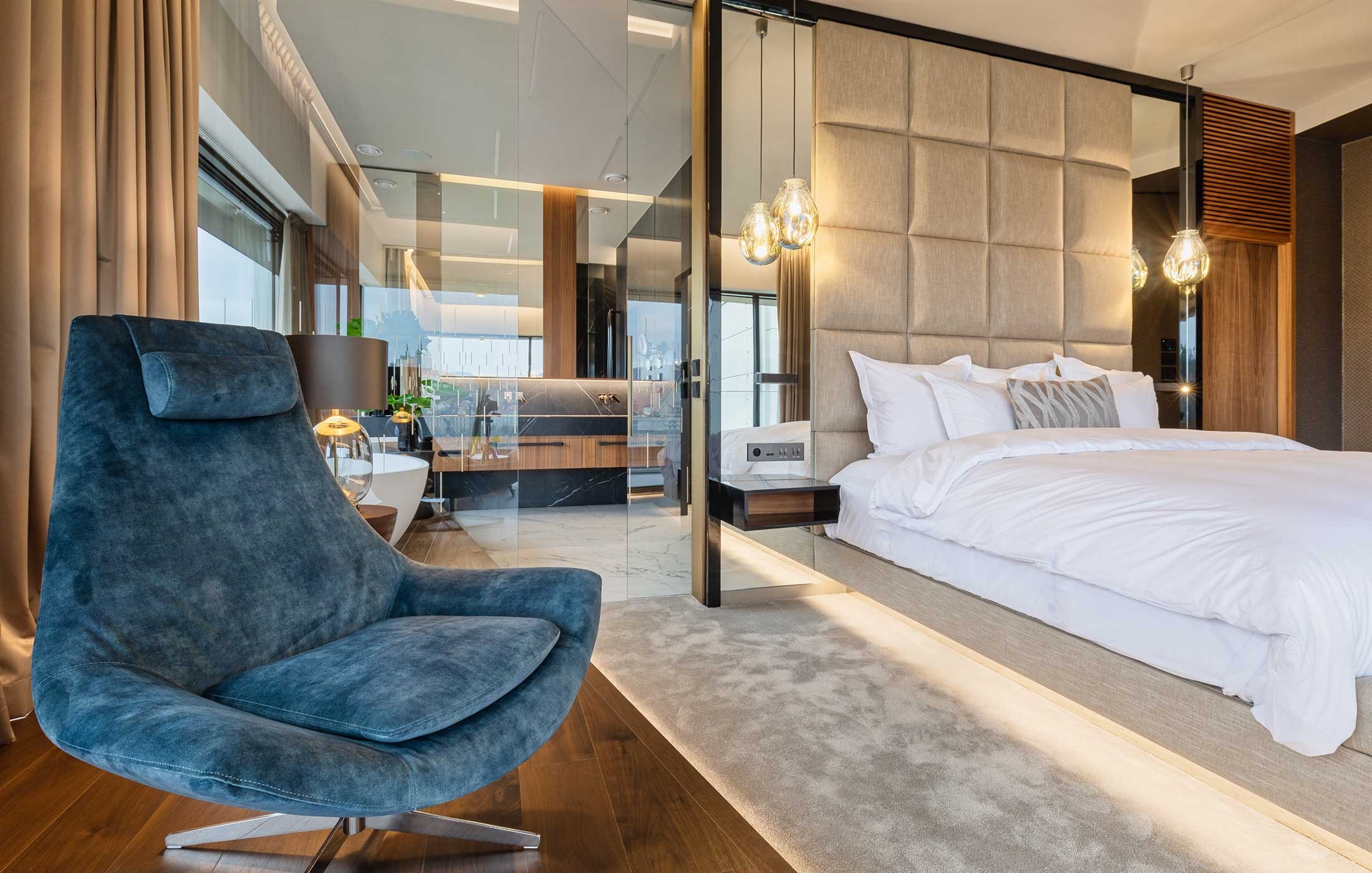 Official Website Royal Suite by Axxos Hotels