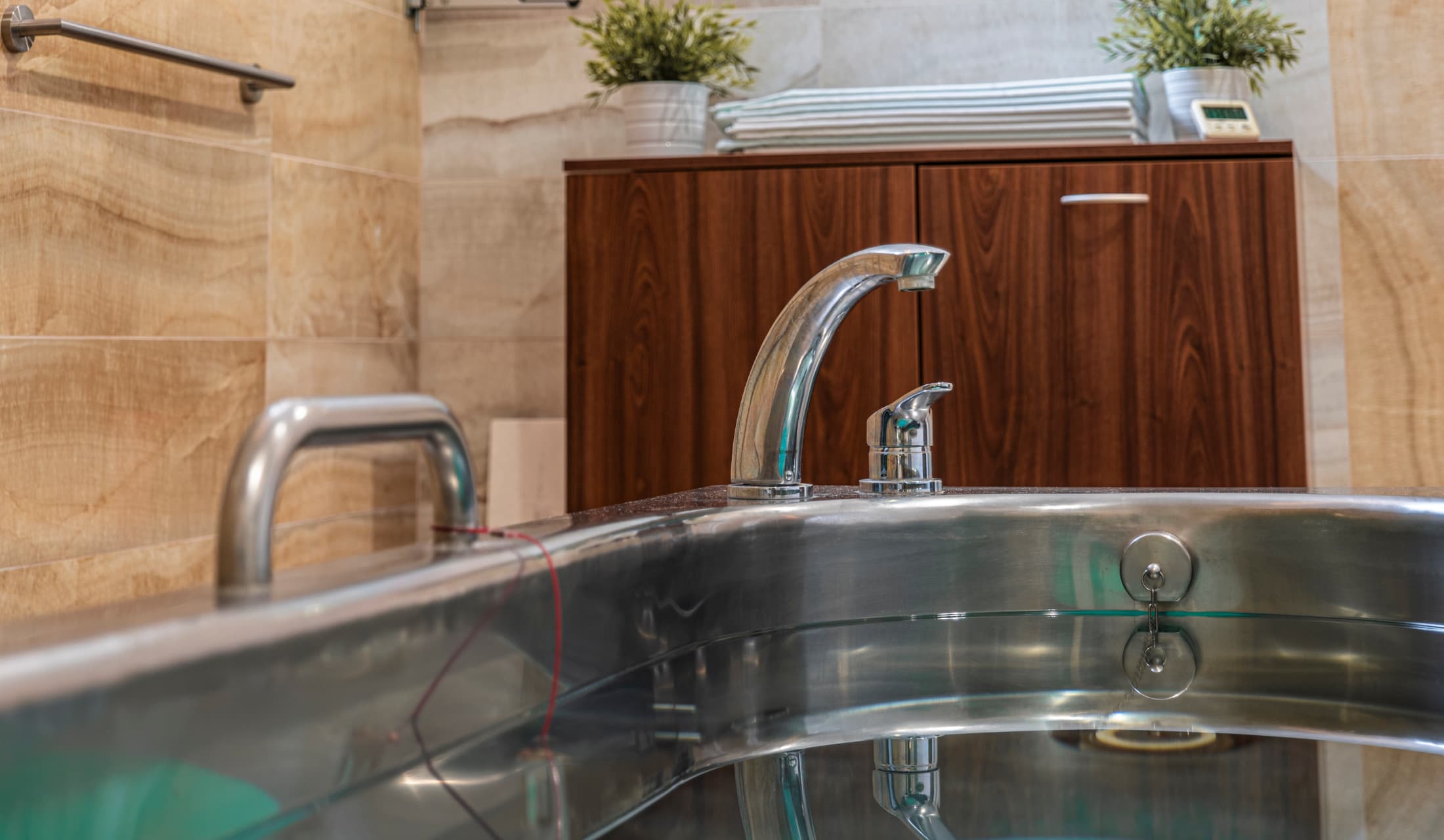 Official Website Traditional radon treatment by Axxos Hotels